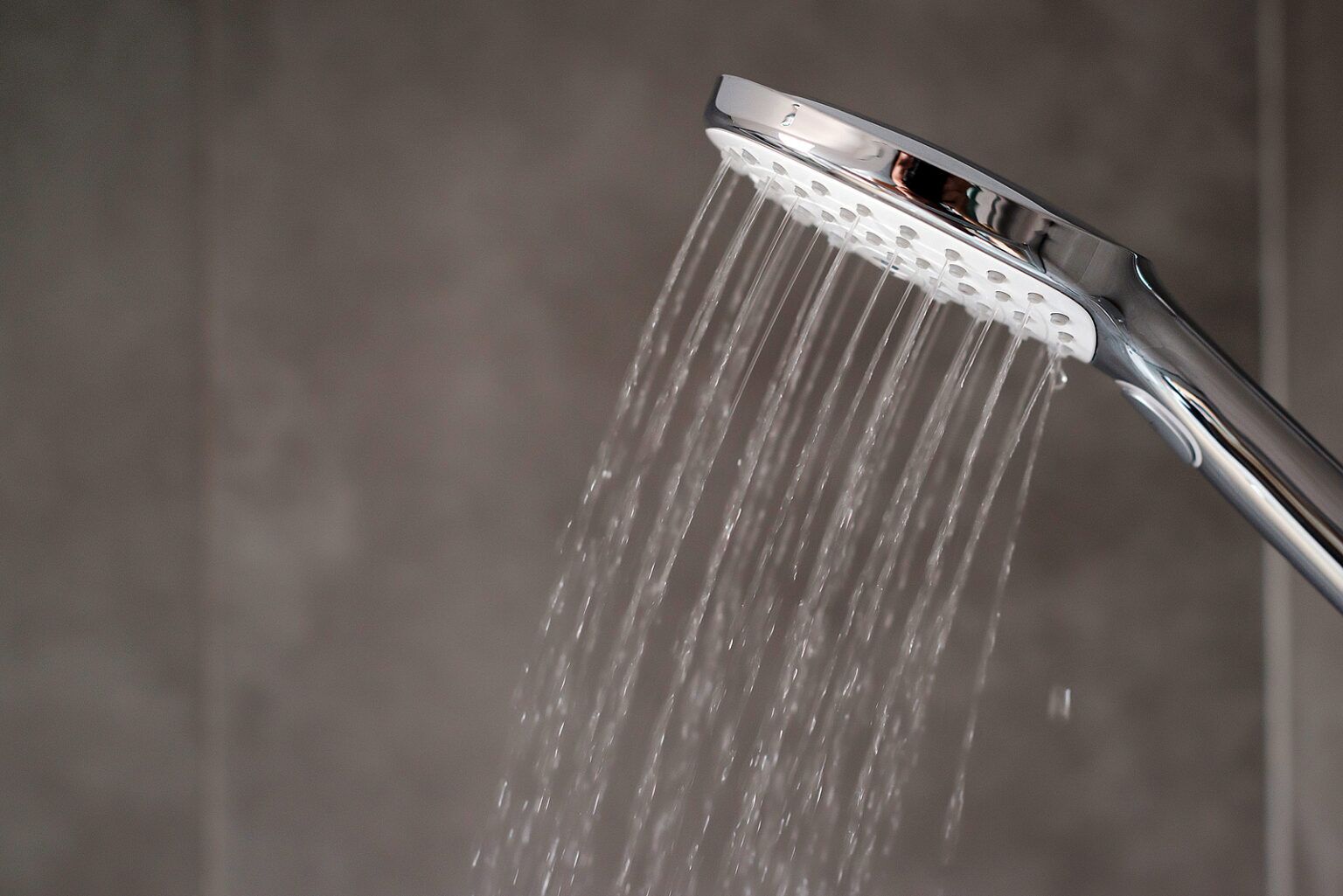 Tub to Walk-In Shower Conversion: Plumbing Changes Explained